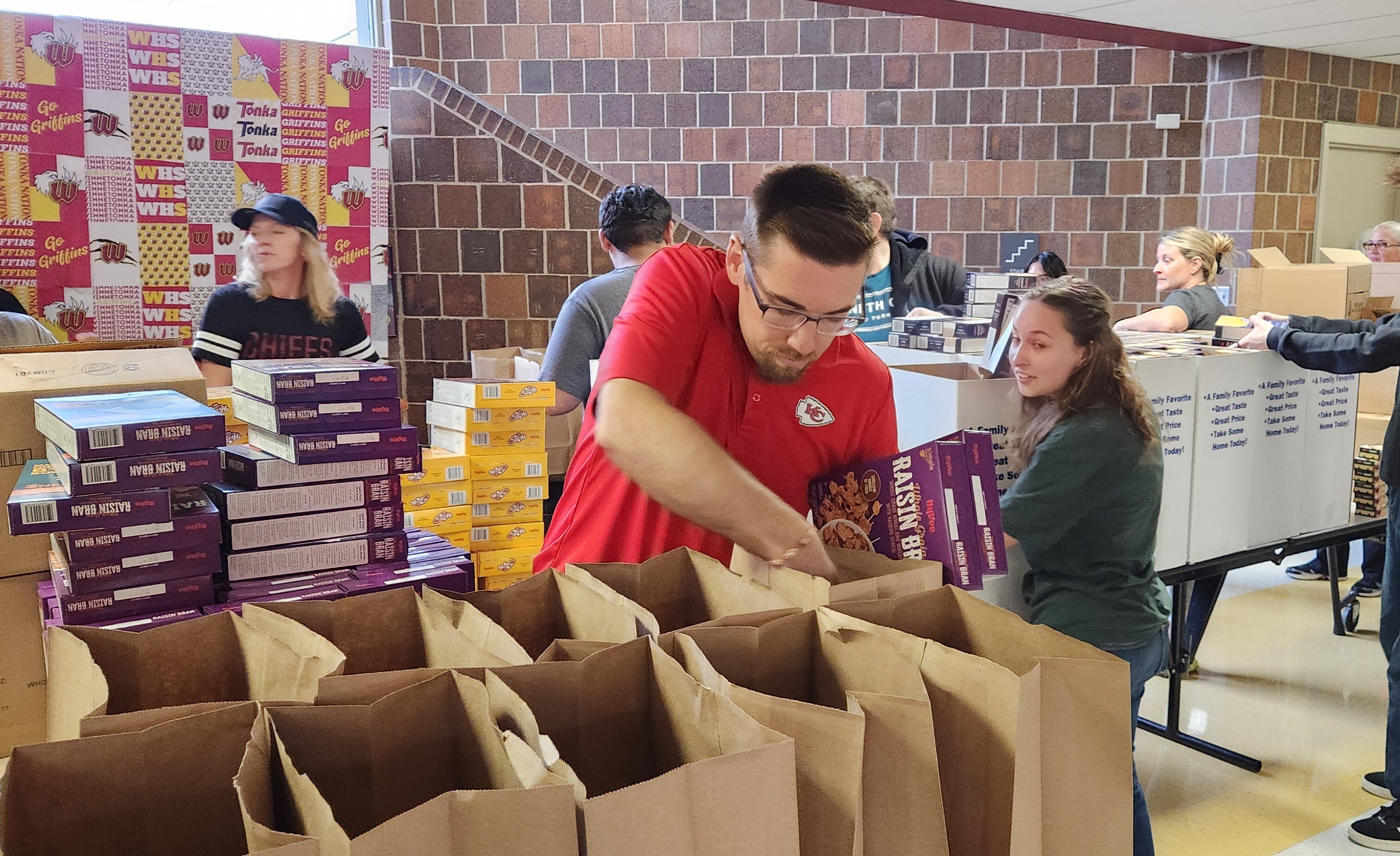 Prosperity Planning Joins Feed Northland Kids for Community Food Kit ...